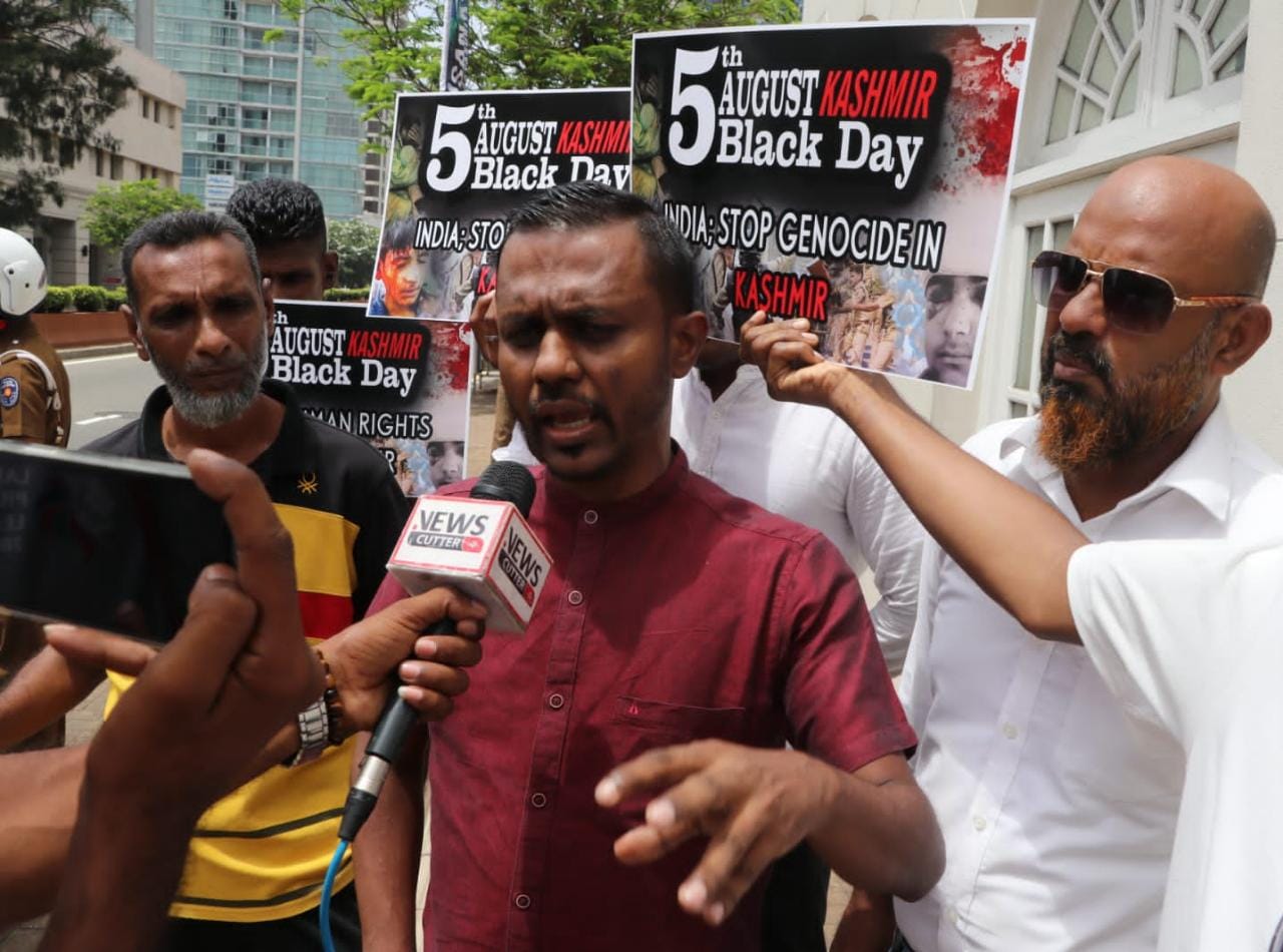Kashmir Day – demonstration in Colombo opposite Indian embassy and UN ...