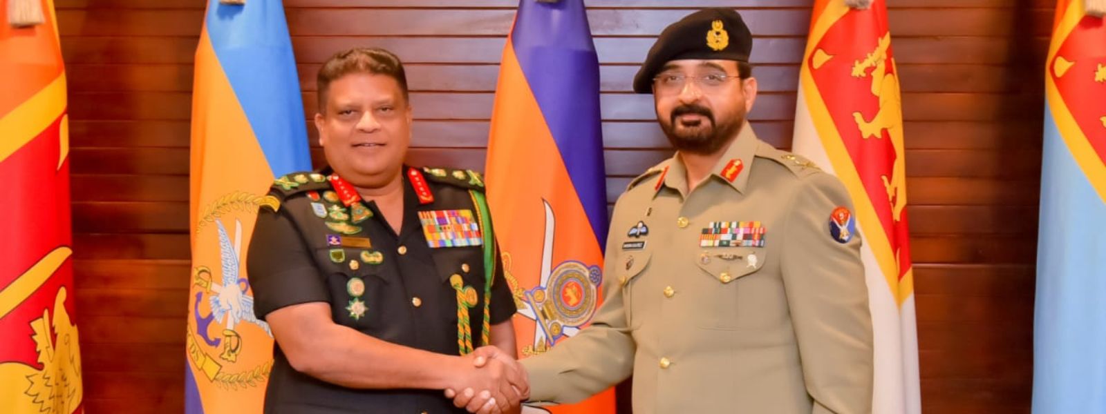 Pak. Army Lt. General Visits Lanka’s Chief of Defence Staff - Colombo Times